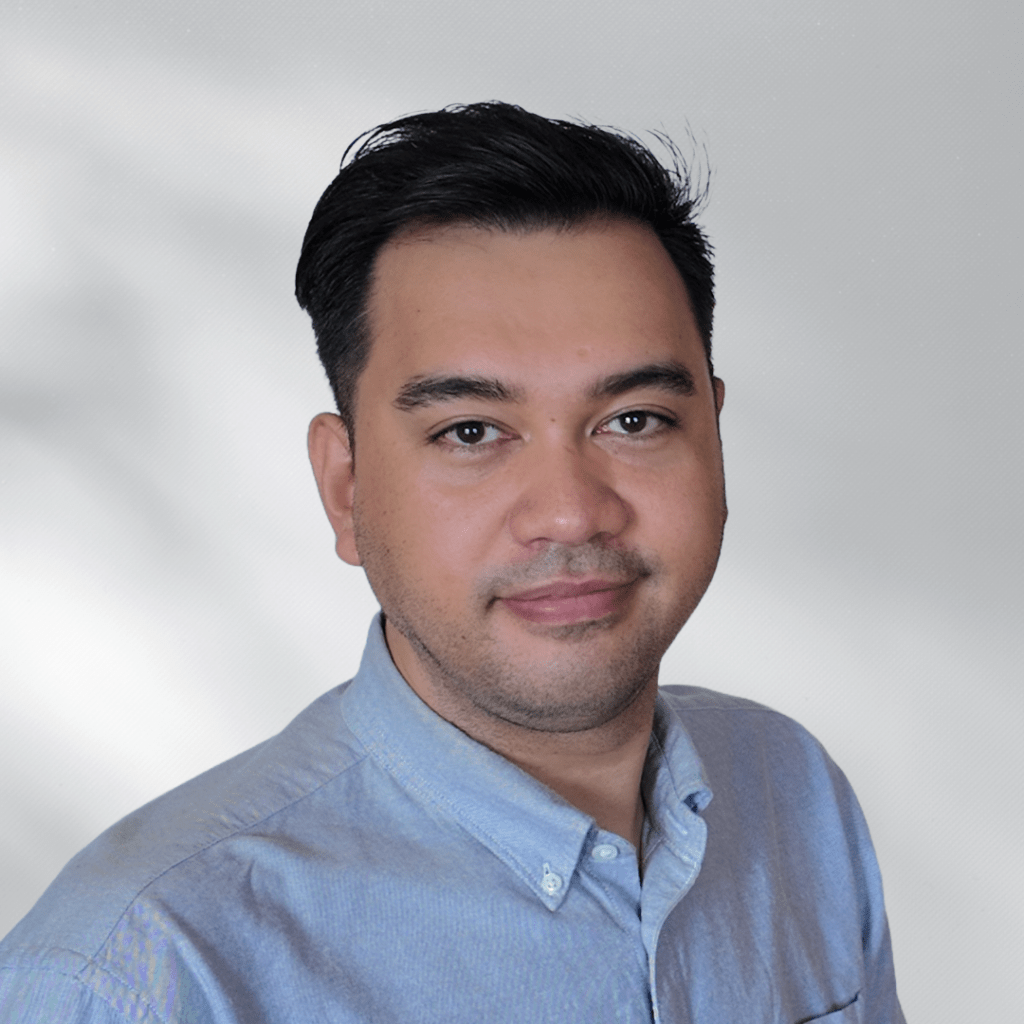 JOHN LEE CANDELARIA – Assistant Professor of History, Hiroshima University.